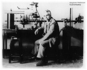 História da pesquisa em Materiais: Joaquim da Costa Ribeiro e o efeito ...